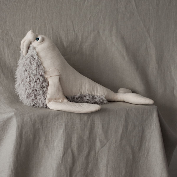 BigStuffed Small Lady Walrus – Elenfhant